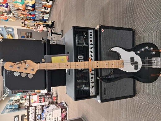 Gear Hunter | Jackson Bass Guitar